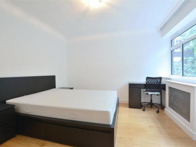 3 bedroom apartment for rent in The Polygon, Avenue Road, St. John's Wood, London, NW8