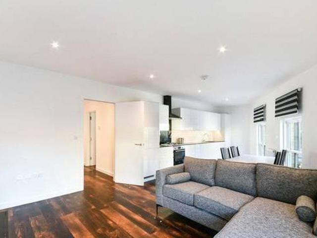 3 bedroom apartment for rent in Treadwell Walk London E3