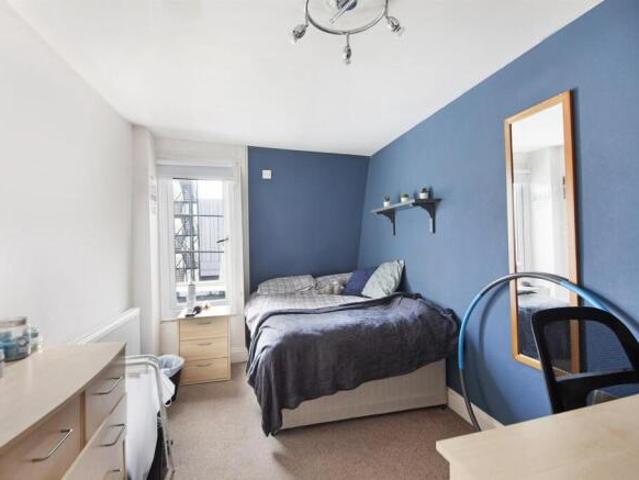 3 bedroom apartment for rent in Trinity Street, Borough, SE1