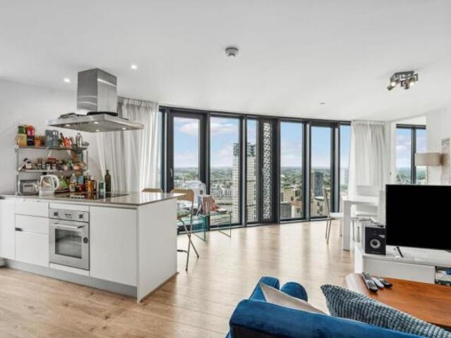 3 bedroom apartment for rent in Unex Tower, Station Street, E15