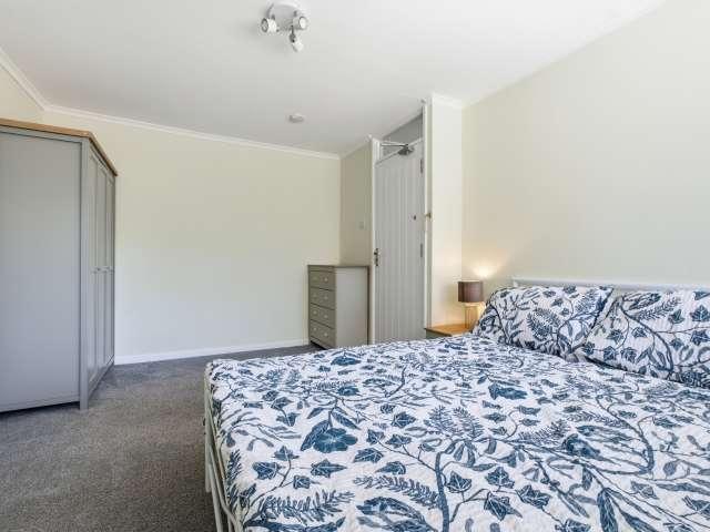 3 bedroom apartment for rent in Waltham Cross