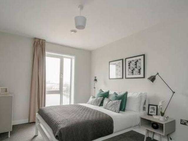 3 bedroom apartment for rent in Waterways Avenue Manchester Greater Manchester M15