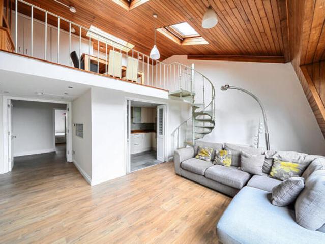 3 bedroom apartment for rent in West End Lane, West Hampstead, London, NW6