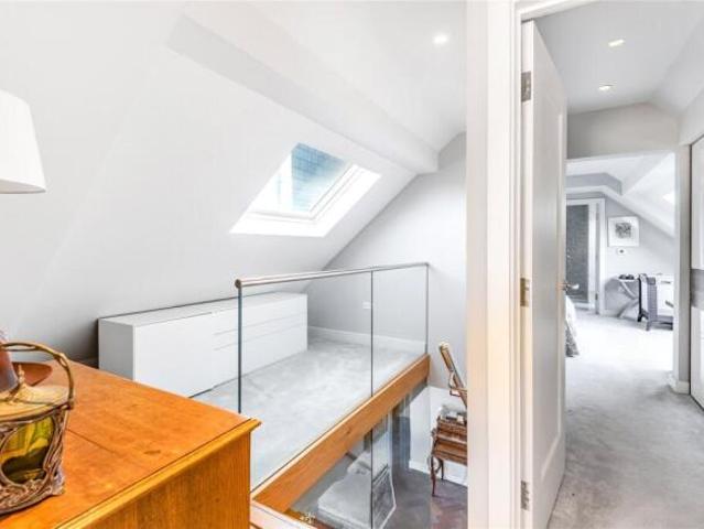 3 bedroom apartment for rent in Wigton Court, Wigton Lane, Alwoodley, Leeds, LS17