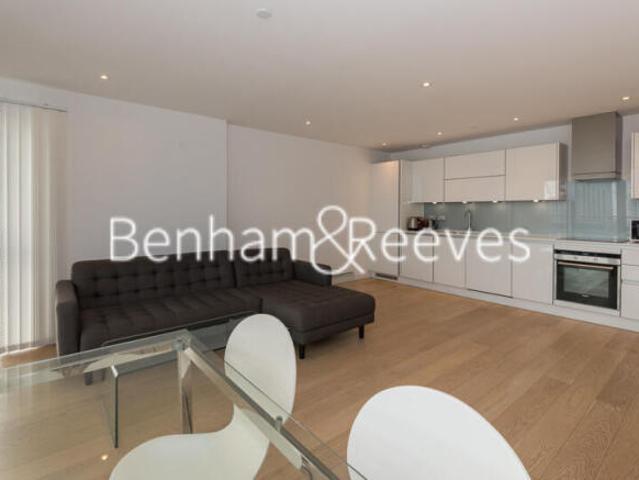 3 bedroom apartment for rent in Yabsley Street, Canary Wharf, E14