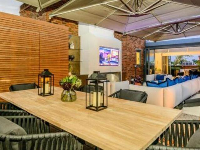 3 Bedroom Apartment For Rent In Young Street