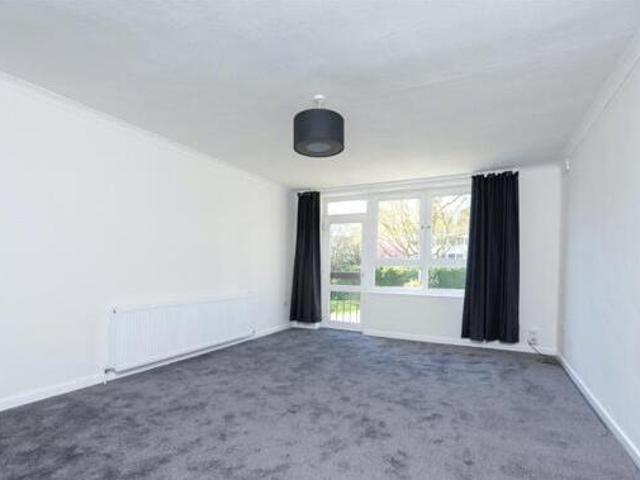 3 Bedroom Apartment For Rent In 12 Kersfield Road, London