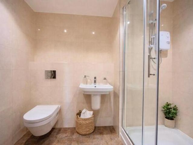 3 bedroom apartment for rent in 13 Ecco, S11