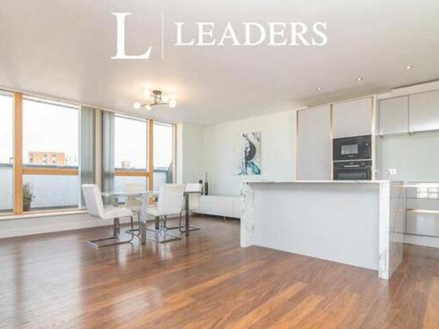 3 Bedroom Apartment For Rent In 40 Ryland
