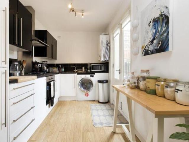 3 bedroom apartment for rent in 429 Coldharbour Lane, Sw9