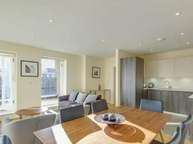 3 Bedroom Apartment For Rent In 5 Lakenham Place