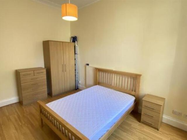 3 bedroom apartment for rent in 9 Kelvingrove Street, Glasgow, G3