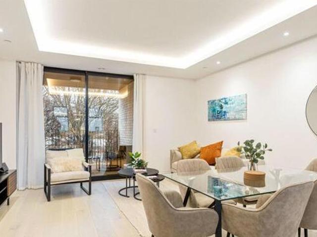 3 Bedroom Apartment For Sale In Maury Road, London