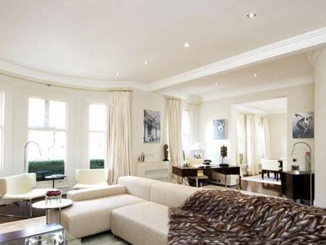 3 Bedroom Apartment For Sale In Mayfair