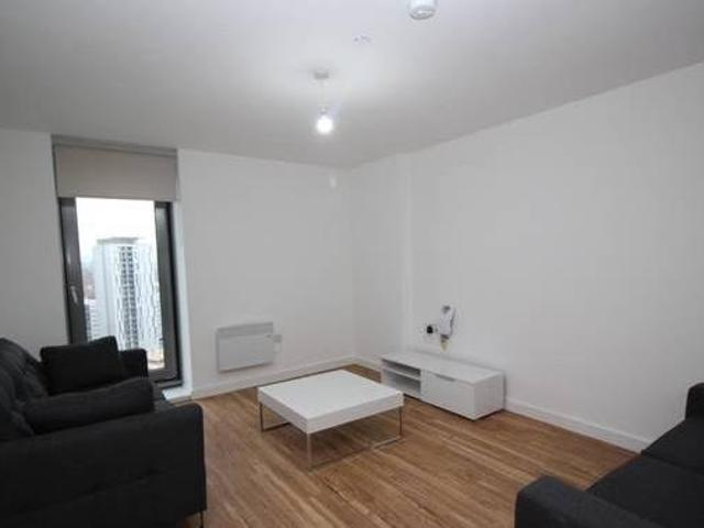 3 bedroom apartment for sale in Michigan Point Tower A 9 Michigan Avenue Salford Lancashire M50