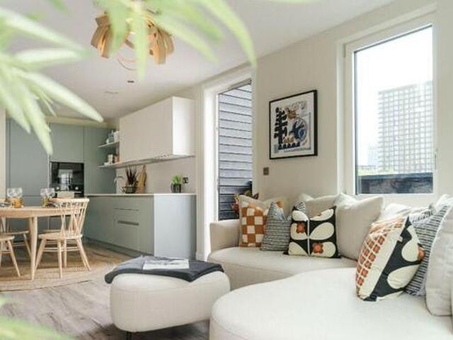 3 Bedroom Apartment For Sale In Middlewood Locks