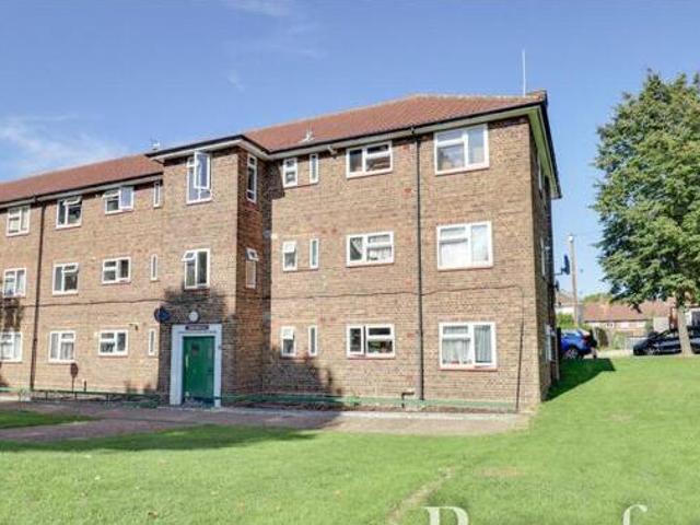 3 Bedroom Apartment For Sale In Montgomery Crescent