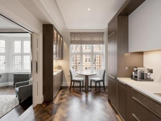 3 bedroom apartment for sale in Mount Street, Mayfair, W1K