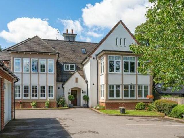 3 Bedroom Apartment For Sale In Oxford