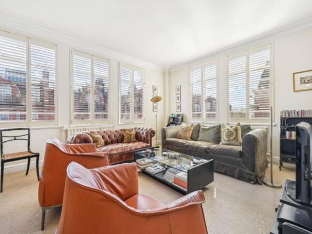 3 bedroom apartment for sale in Oakwood Court, Holland Park London, W14