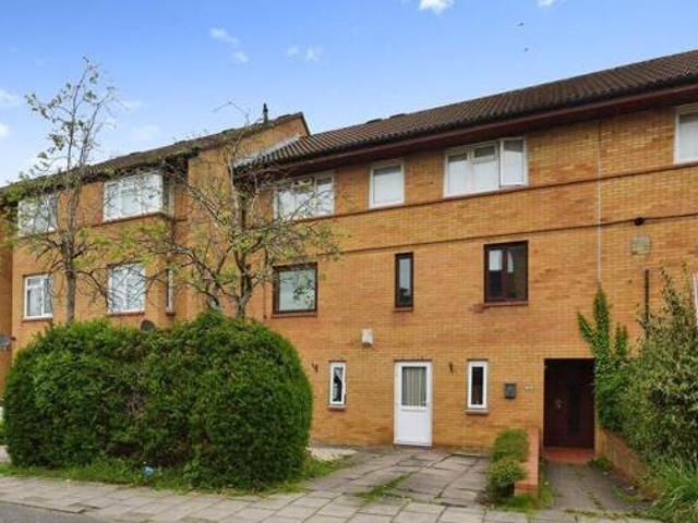 3 Bedroom Apartment For Sale In Oldbrook