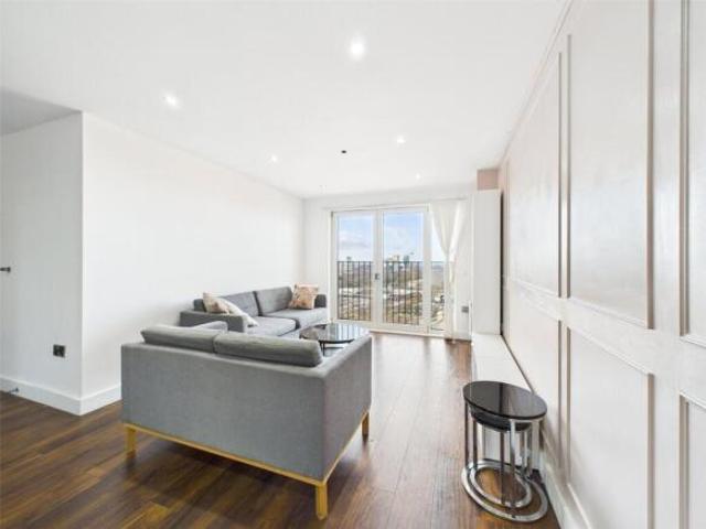3 bedroom apartment for sale in Ordsall Lane, Salford, Greater Manchester, M5