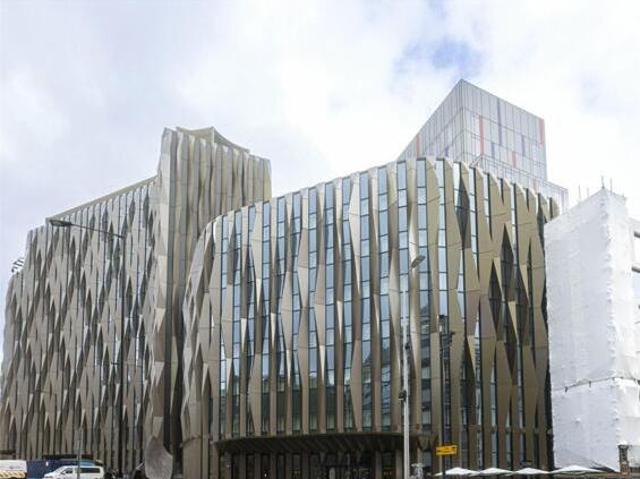 3 Bedroom Apartment For Sale In Aldgate