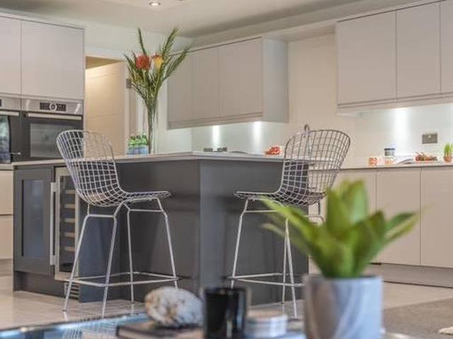 3 bedroom apartment for sale in APARTMENT 2 EDEN HOUSE ALWOODLEY LANE LEEDS LS17 7DN LS17