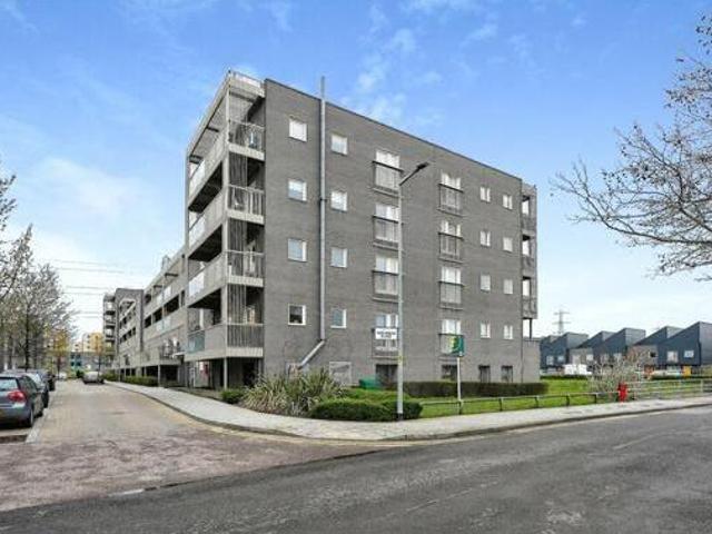 3 Bedroom Apartment For Sale In Barking