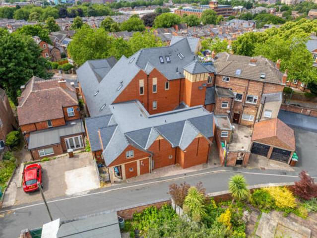 3 bedroom apartment for sale in Barrack Lane, Nottingham, NG7