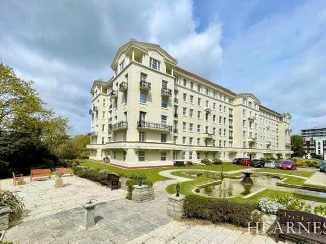 3 Bedroom Apartment For Sale In Bath Road, Bournemouth