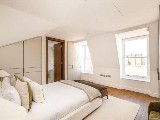 3 bedroom apartment for sale in Bayswater Road, Notting Hill, London, W2