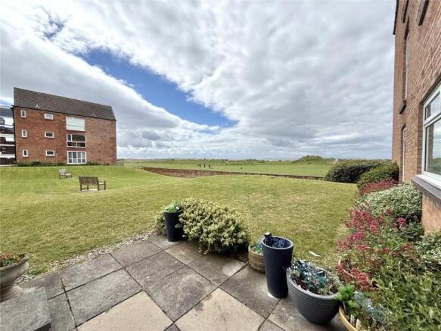 3 bedroom apartment for sale in Blundellsands Road West, Crosby, L23