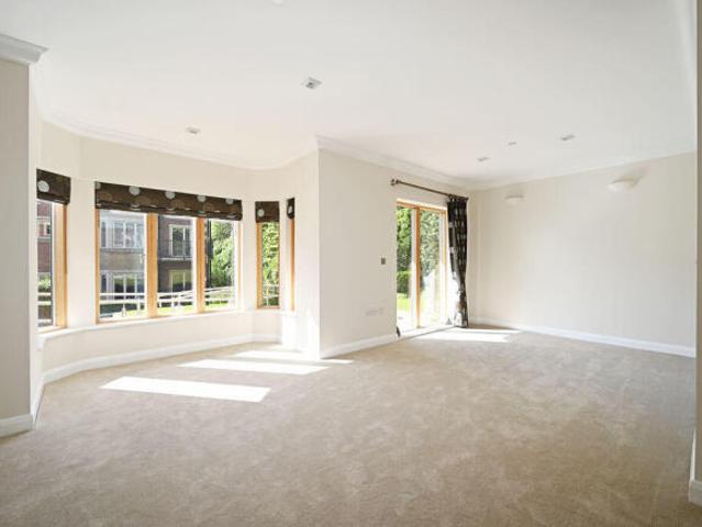 3 bedroom apartment for sale in Braemore, Ecclesall Road South, Sheffield, S11