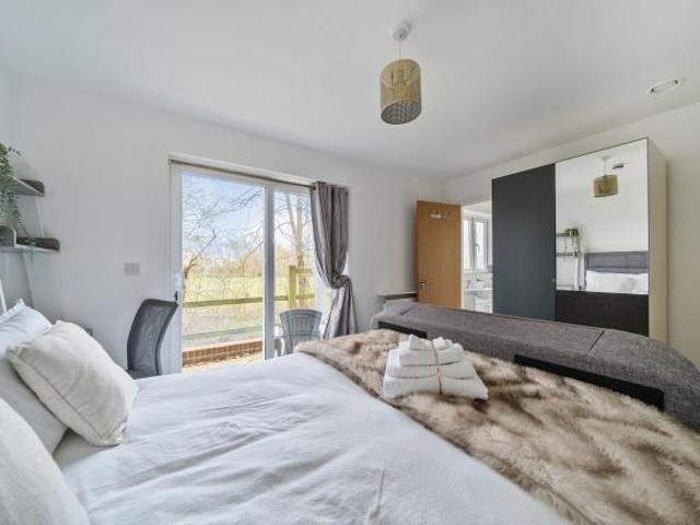 3 bedroom apartment for sale in Brock Grove, Oxford, OX2