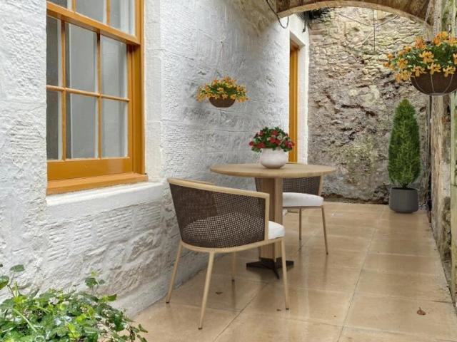 3 bedroom apartment for sale in Broughton Street, Edinburgh, EH1