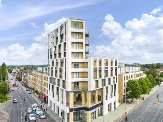 3 Bedroom Apartment For Sale In Cambridge