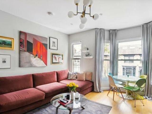 3 Bedroom Apartment For Sale In Central Chiswick