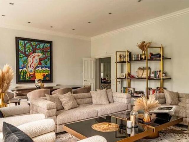 3 Bedroom Apartment For Sale In Chelsea