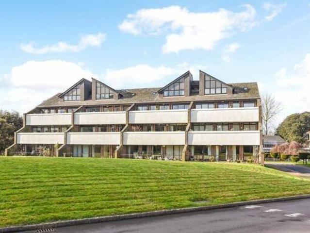 3 Bedroom Apartment For Sale In Chichester, West Sussex