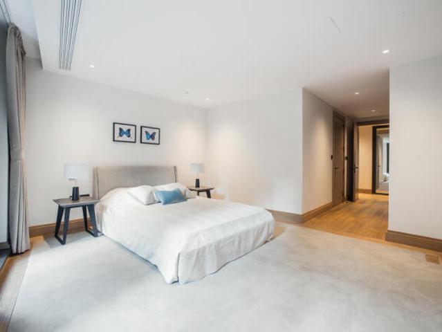 3 bedroom apartment for sale in Cleland House, John Islip Street, Westminster, London, SW1P, United Kingdom, SW1P