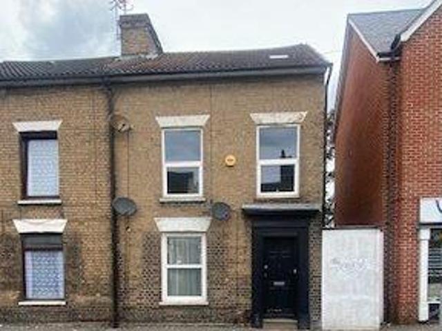 3 Bedroom Apartment For Sale In Colchester, Essex