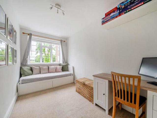 3 bedroom apartment for sale in Dartmouth Grove, London, SE10