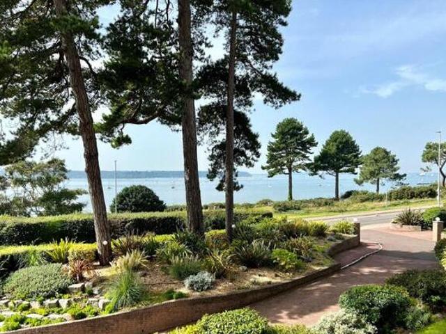 3 Bedroom Apartment For Sale In Evening Hill, Poole