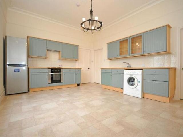 3 bedroom apartment for sale in Evesham Road, Cheltenham, GL52
