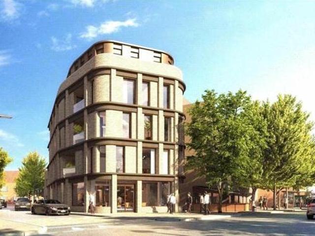 3 Bedroom Apartment For Sale In Ealing, London