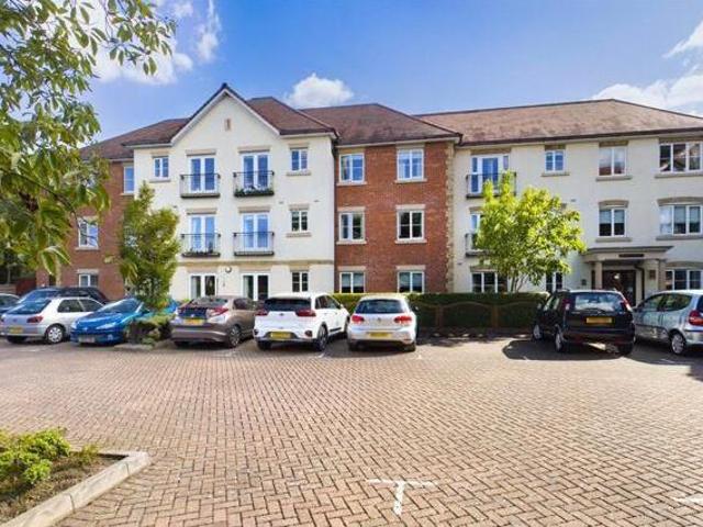 3 Bedroom Apartment For Sale In Egham, Surrey