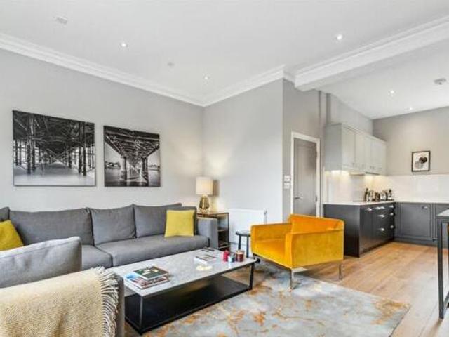 3 Bedroom Apartment For Sale In Fulham, London