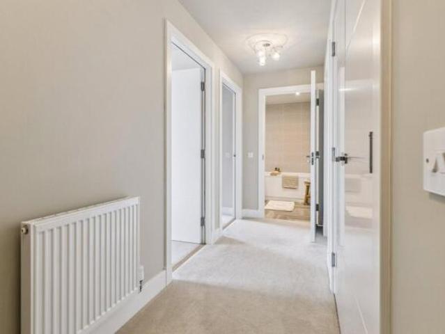 3 bedroom apartment for sale in Festival Court, Prince's Quay, Glasgow, G51