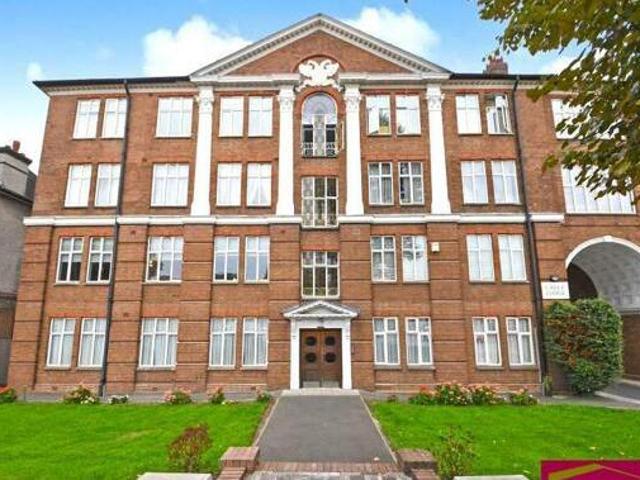 3 Bedroom Apartment For Sale In Golders Green Road, London